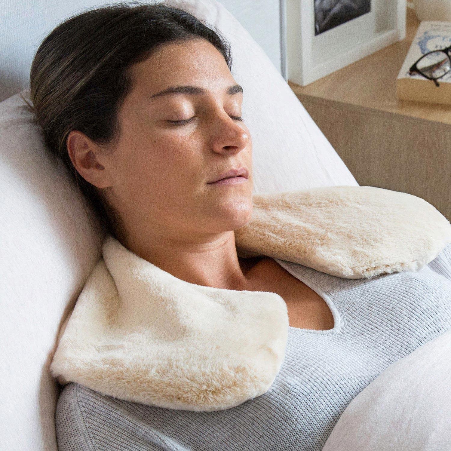 Deluxe Caramel Cream Heat Wrap – Village Home & Living